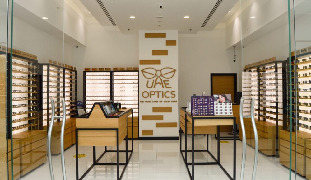 Optical Shop in Dubai, Buy your contact lenses, sunglasses online - UAE ...